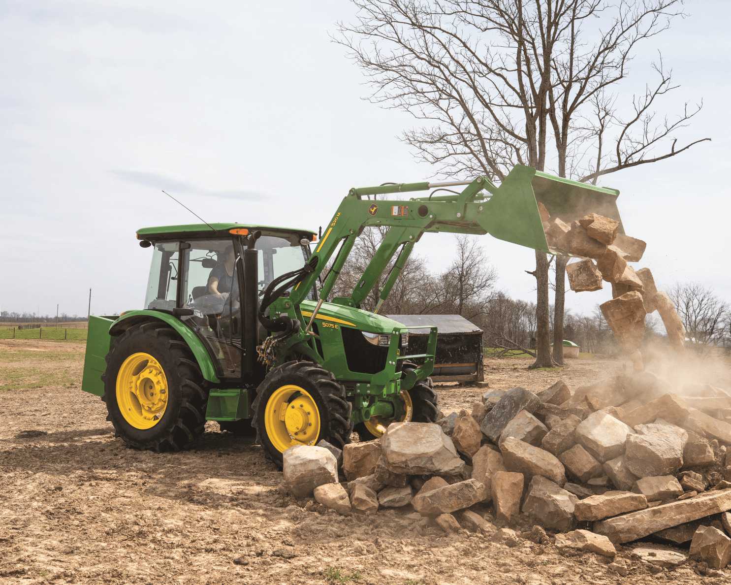 5 Series Utility Tractors | John Deere Dealer | Blanchard Equipment